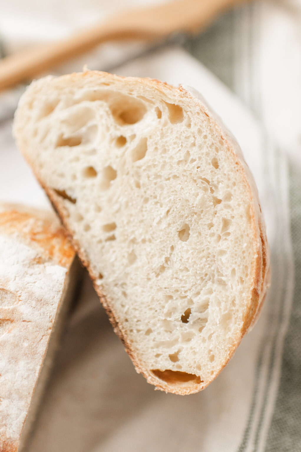 Easy Beginner Sourdough Bread - The Rooted Farmhouse | Gardening ...