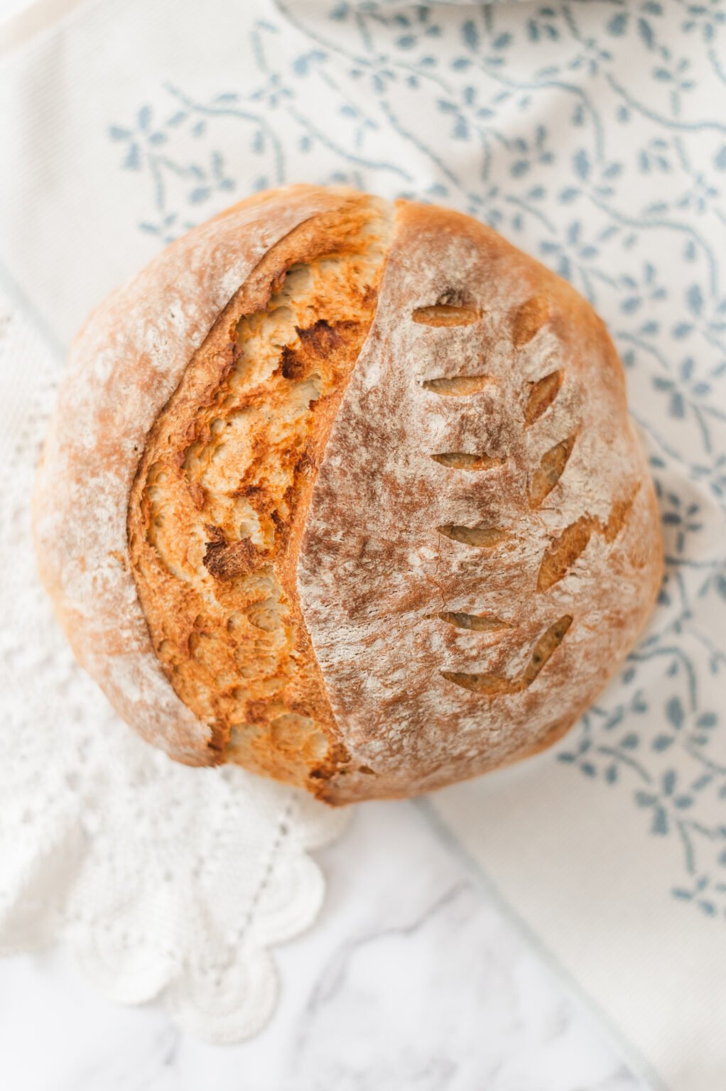 Easy Beginner Sourdough Bread - The Rooted Farmhouse | Gardening ...