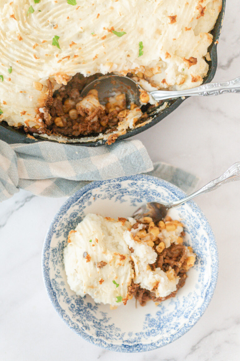 Rustic Cast Iron Shepherd's Pie - The Rooted Farmhouse | Gardening ...